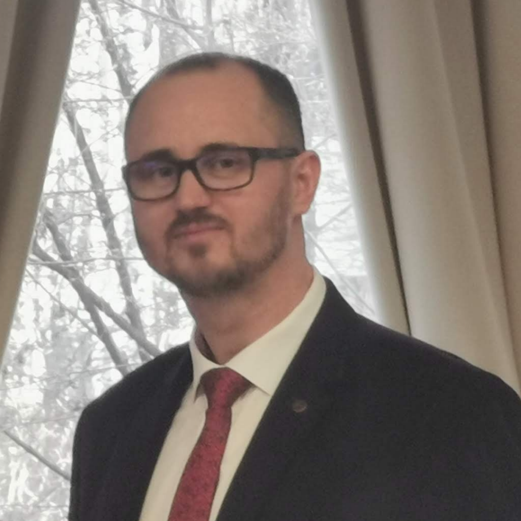 Titulari - Facultatea de Drept și Științe Administrative